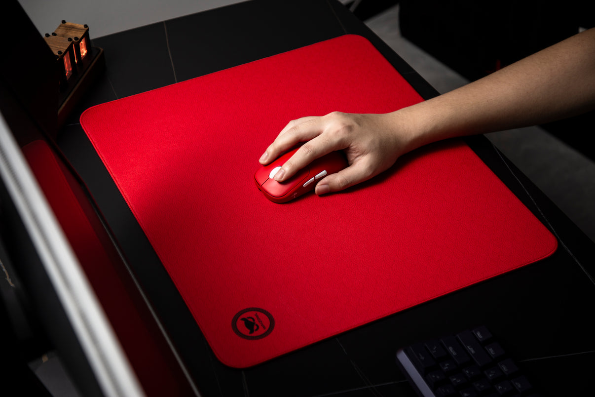 Falcon Mouse Pad – Waizowl Gear